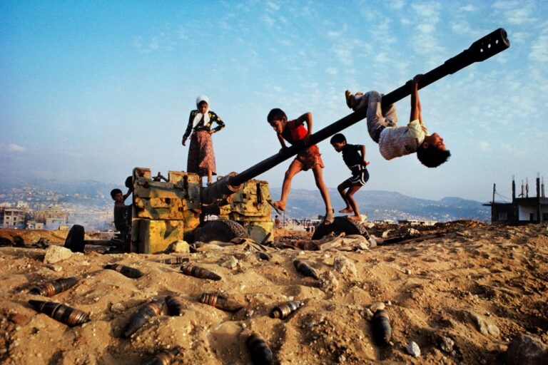 'Steve McCurry – Children', un viaggio nell’infanzia attraverso l ...